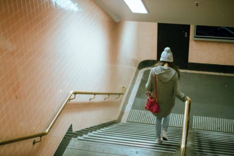 How to Get Out of an Abusive Relationship - HelpGuide.org